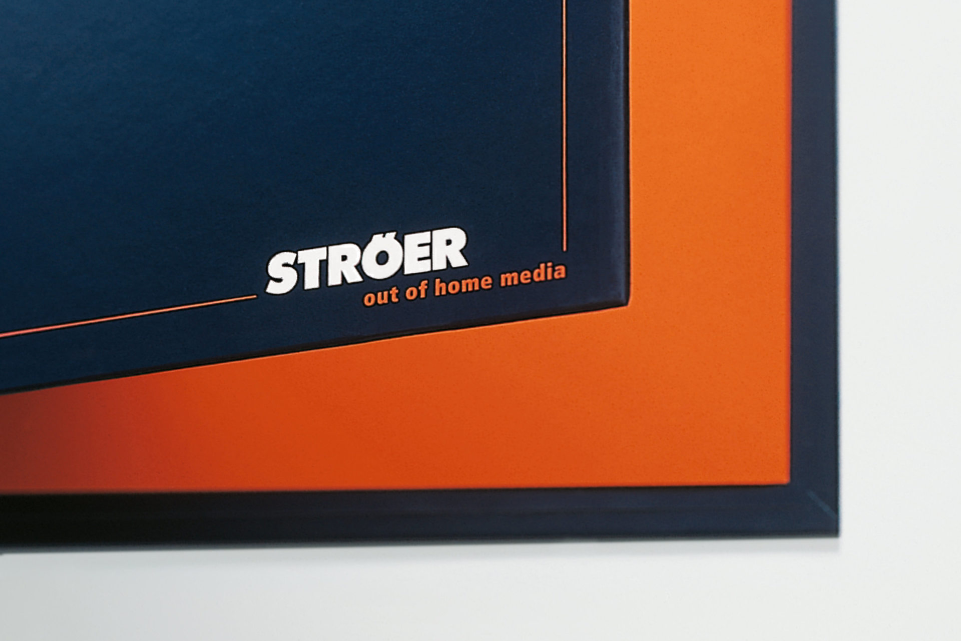 Ströer Out of Home Media AG Corporate Design: Corporate. Diesseits